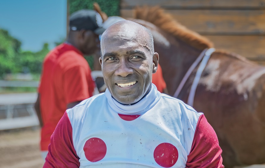 Shane Ellis – Badge Of Honour For Meritorious Service To Horse Racing ...