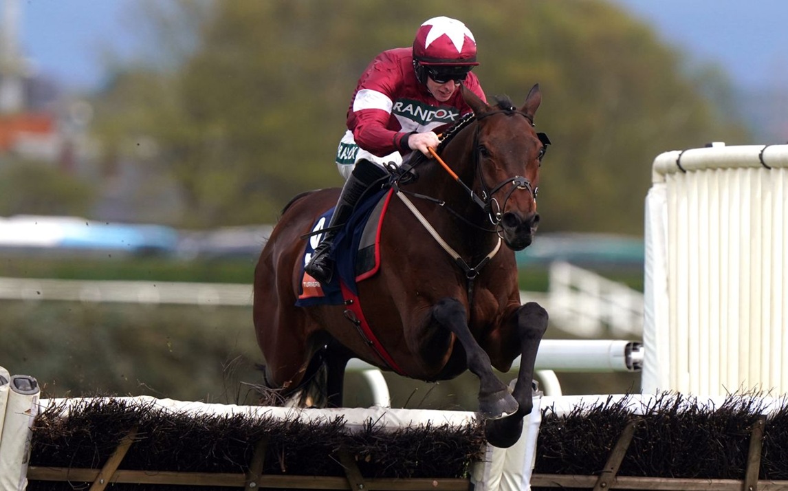 ENGLISH RACING: Highlights Day 1 2026 Grand National Festival ...